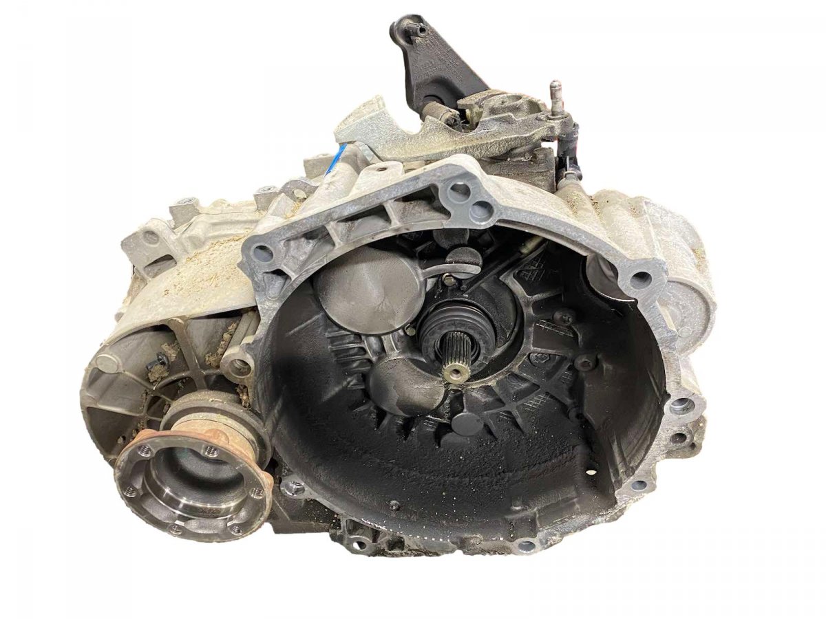 GEARBOX SKODA SUPERB III 3V3 3V5 2015 2024 2017 SRC SRC ID VA2377439 VAANA AUTOLAMMUTUS Used spare parts and dismantling yard VAANA AUTOLAMMUTUS